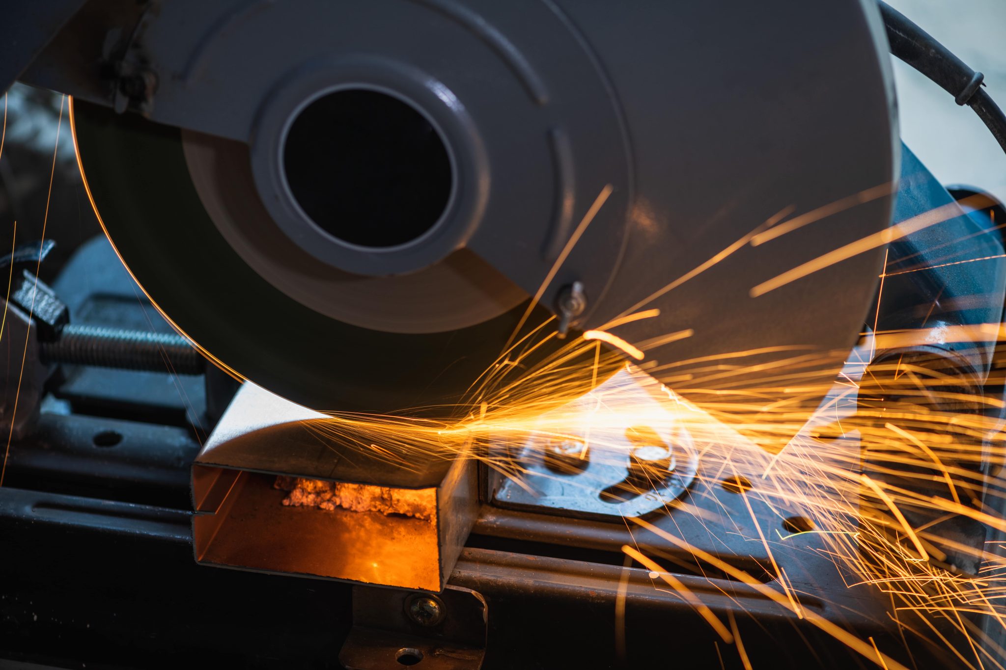 Laser Cutting vs. Plasma Cutting - k999thailand